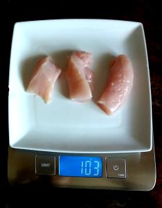 Calories in 100 G Chicken Breast and Nutrition Facts